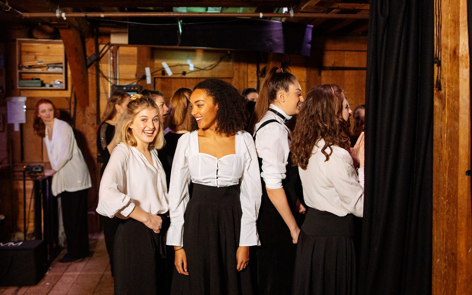 Discover Shakespeare S Globe