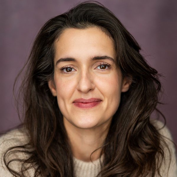 Phoebe Pryce | Shakespeare's Globe